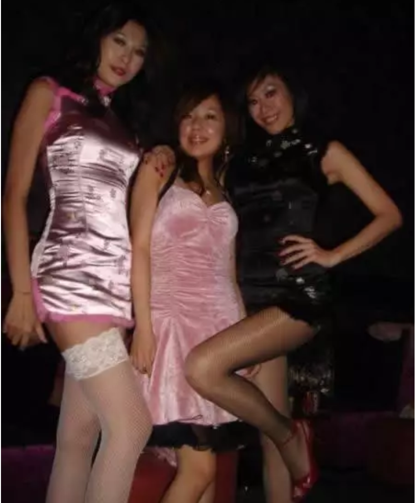 8年后才敢爆出”天上人间“的內 部照片 – 酷 壳 – CoolShell 3F